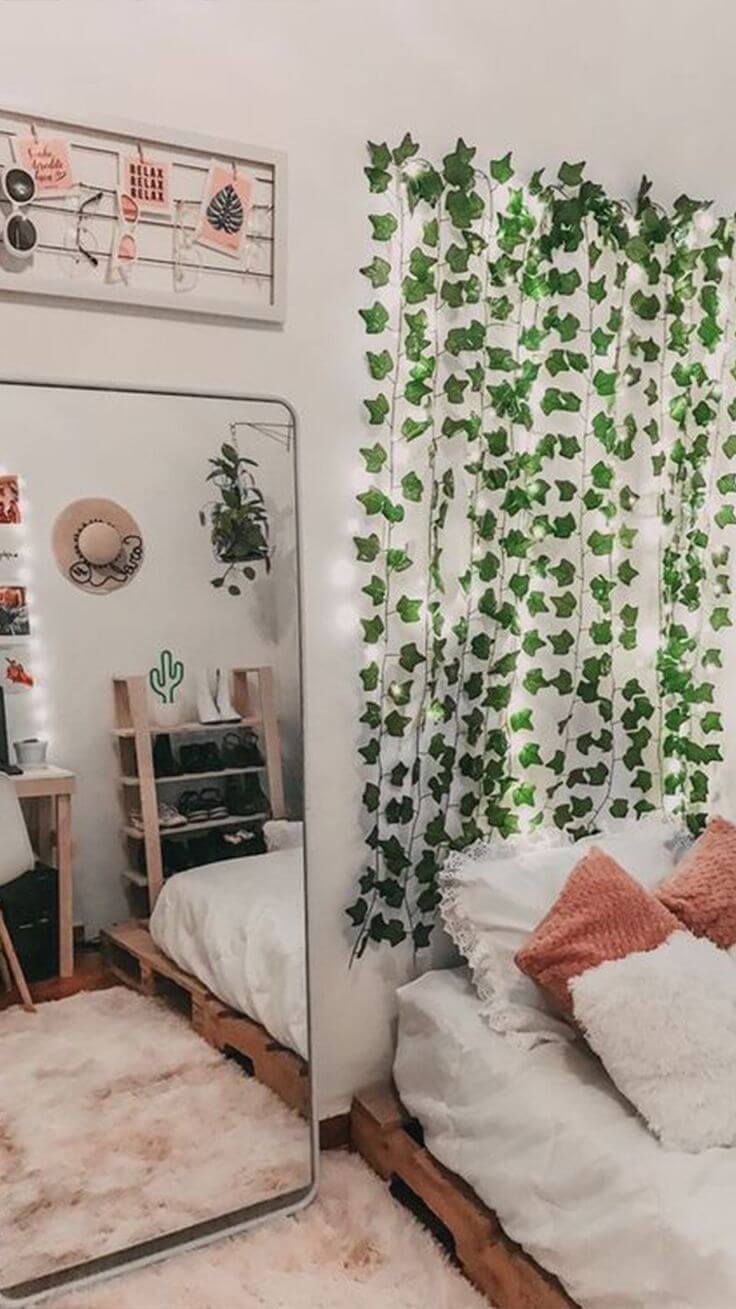 27 Best Aesthetic Rooms With Led Lights And Vines