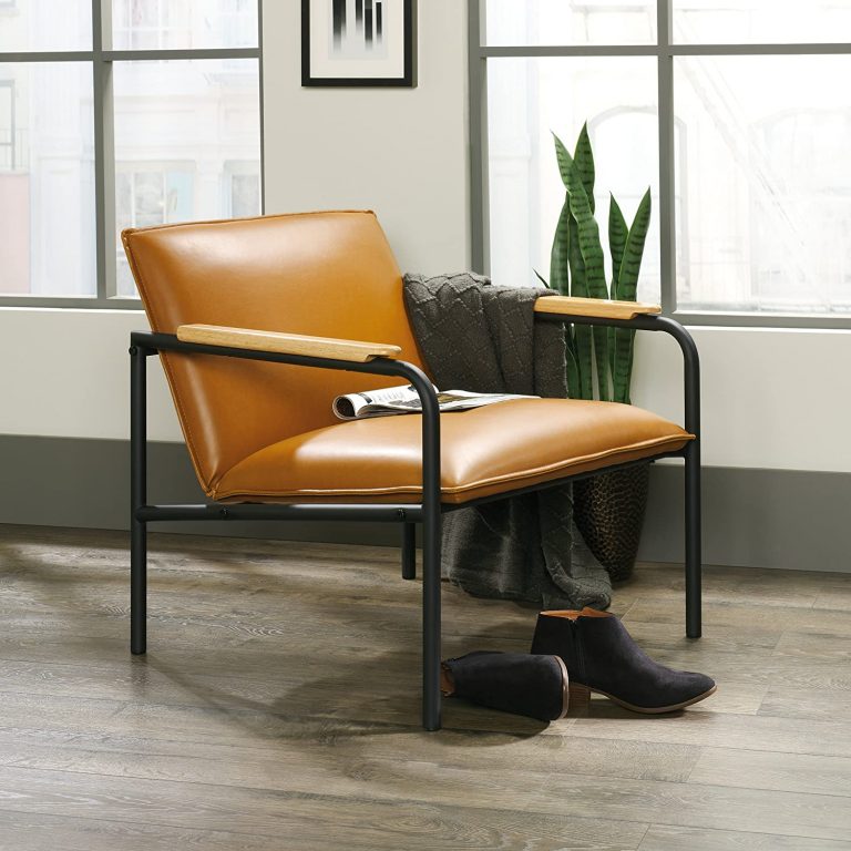 15 Best Comfortable Chairs for Small Spaces that are Brimming with Style