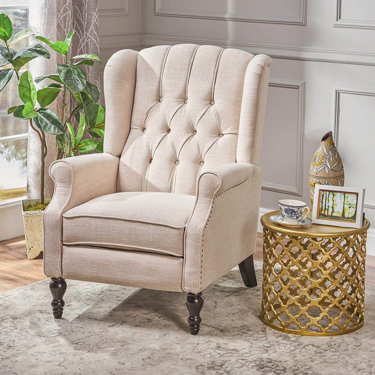 15 Best Comfortable Chairs for Small Spaces that are Brimming with Style