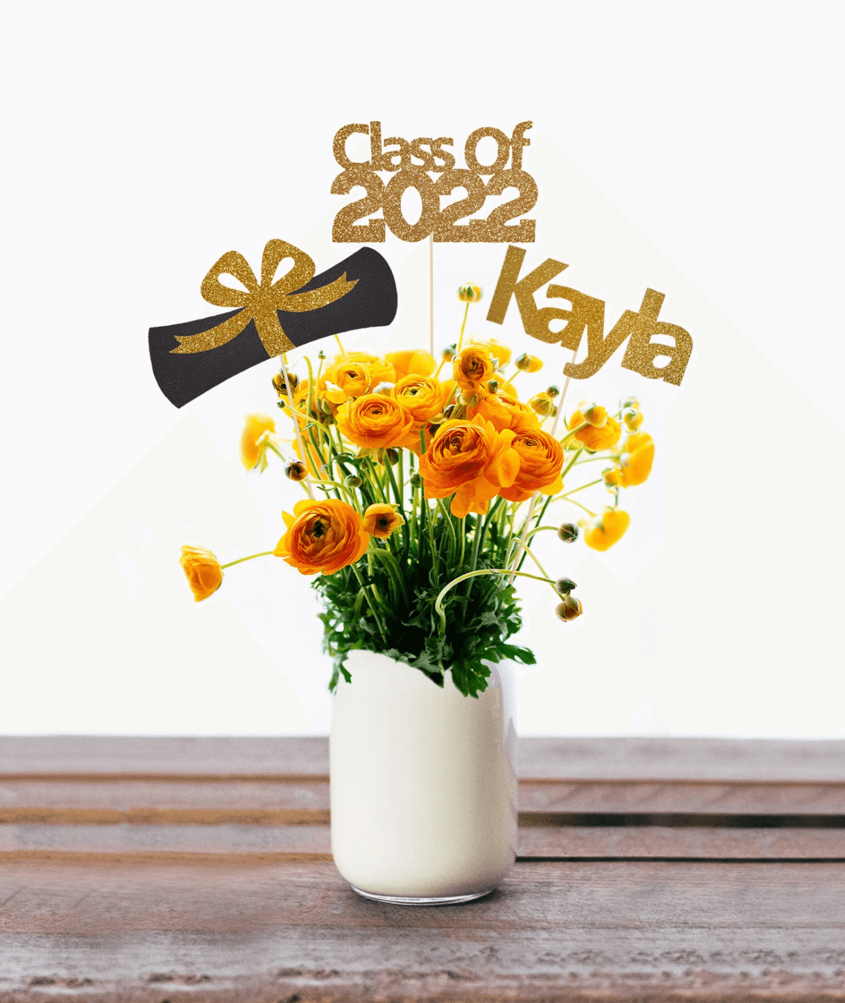 25 Best Graduation Party Centerpiece Ideas To Use in 2025