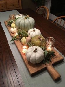 18 Best Friendsgiving Decor Ideas That Will Take Your Hosting To The ...