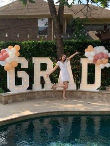 Celebrate The Graduate: 10 Fun Ideas For a Memorable Graduation Party!