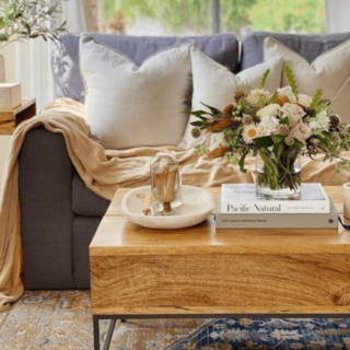 23 End Table Decor Ideas That Every Living Room Needs
