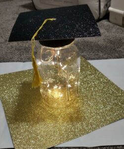 18 Gorgeous Graduation Table Centerpieces To DIY