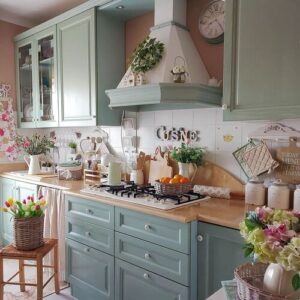 28 Kitchen Counter Styling Ideas That Are Functional and Beautiful