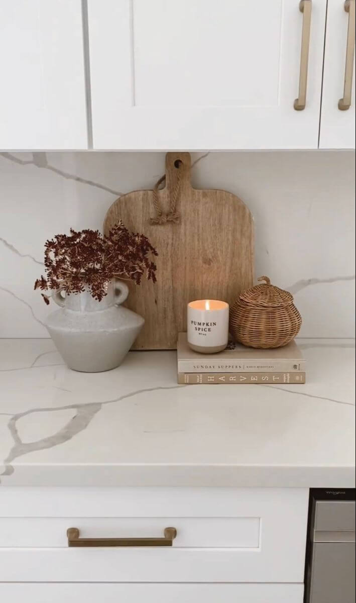 28 Kitchen Island Decor Tray Ideas That Are Simple & Stunning