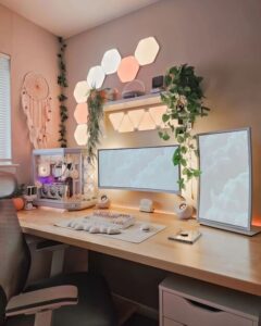 23 Creative And Cozy Desk Decor Ideas To Get Inspired By