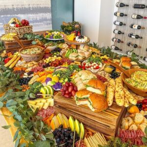 26 Easy Charcuterie Grazing Table Ideas For A Crowd