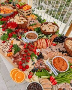 26 Easy Charcuterie Grazing Table Ideas For A Crowd