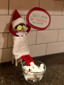 29 Fun and Creative Elf On The Shelf Ideas