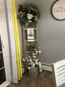 19 Farmhouse Ladder Decor Ideas You’ll Want to Copy