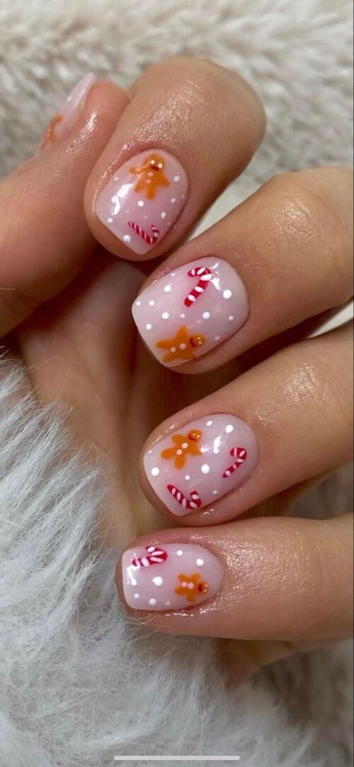 25 Short Christmas Nails That Sleigh This Holiday Season